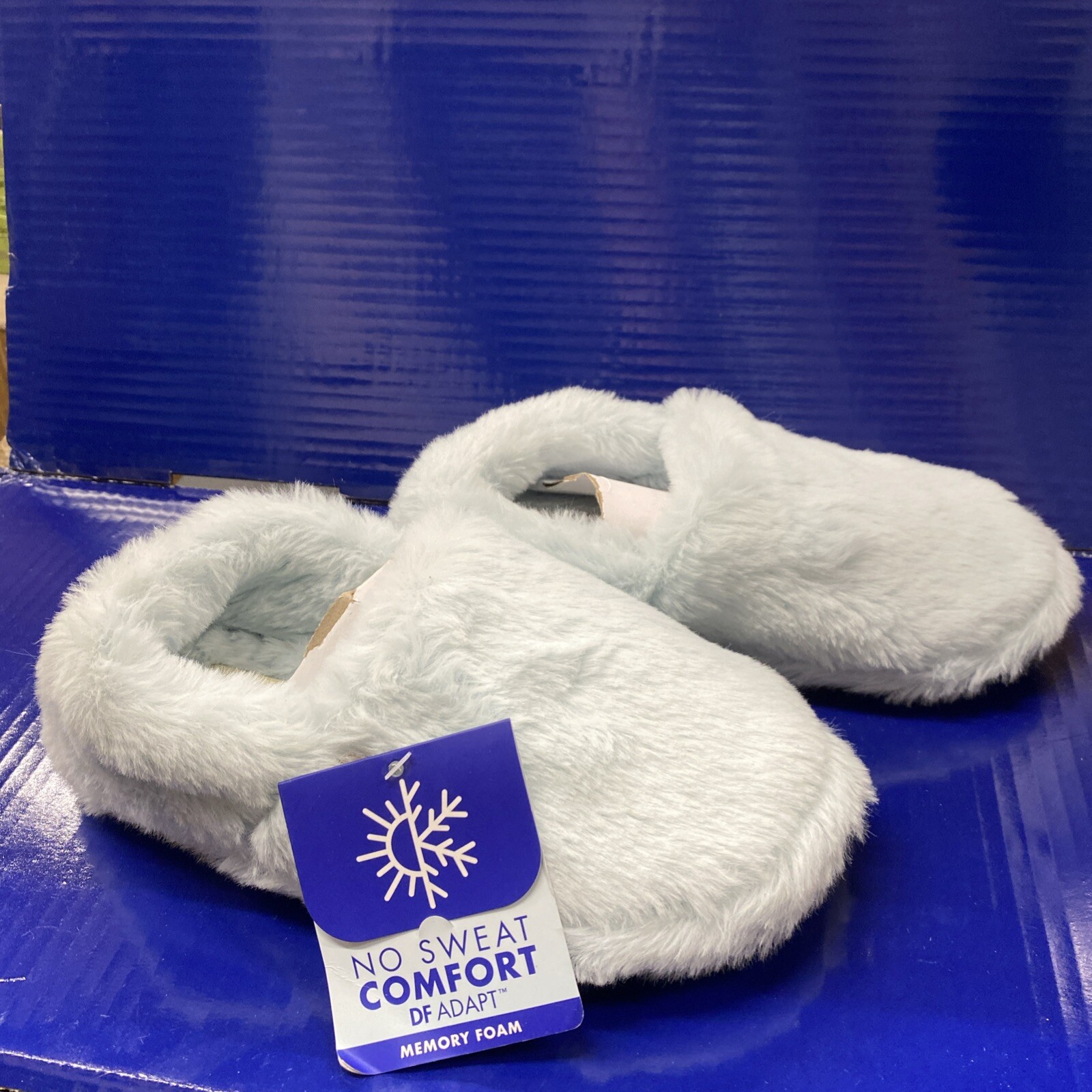 Light Blue Slippers - Check The Photos- Size US 5 - D… - Gem