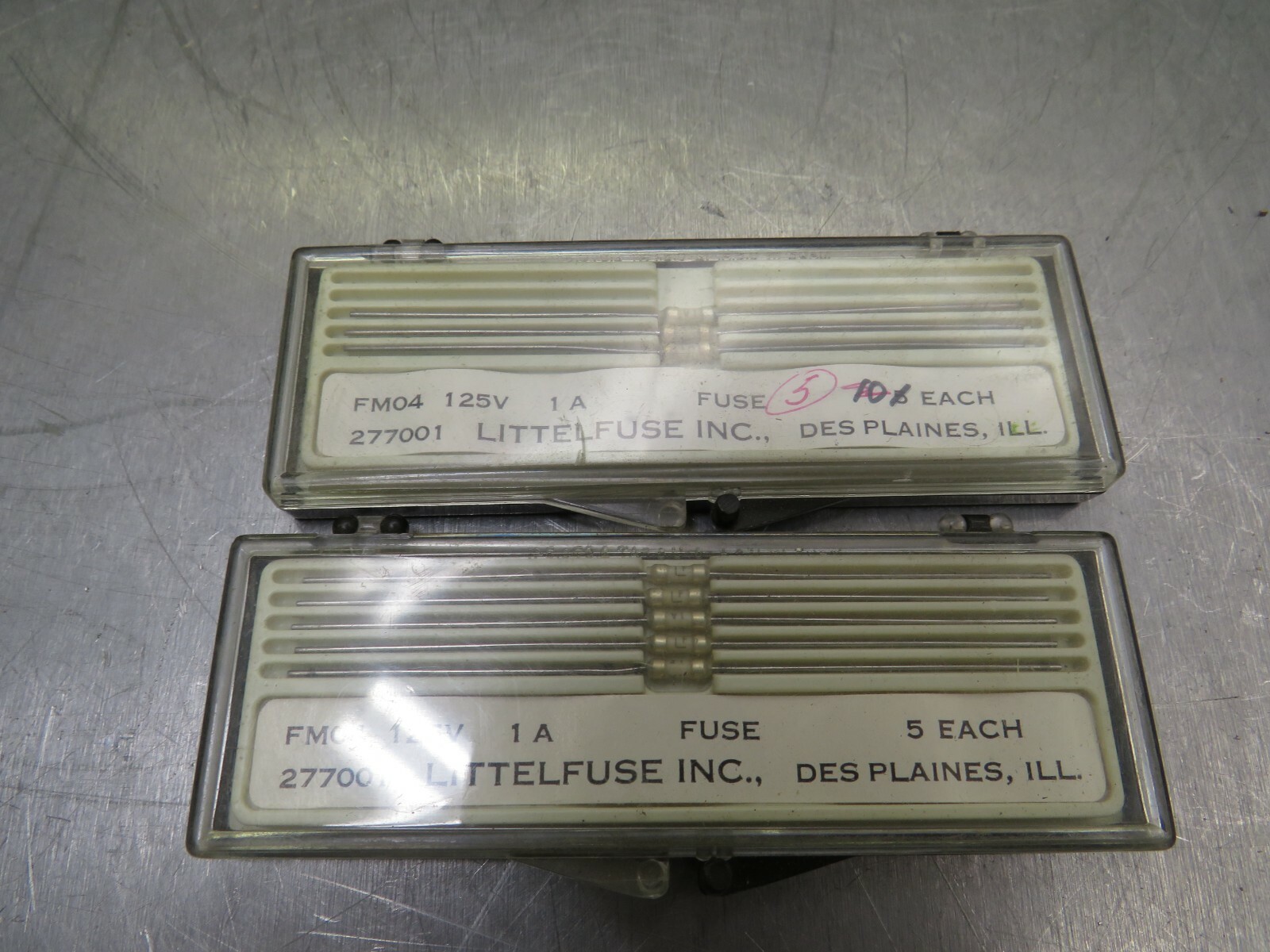 Littelfuse FM04 125V 1A Fuse Lot of 8! | eBay