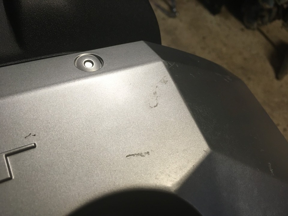 2010-2015 Chevy Camaro V8 engine cover, very nice, LS3 | eBay