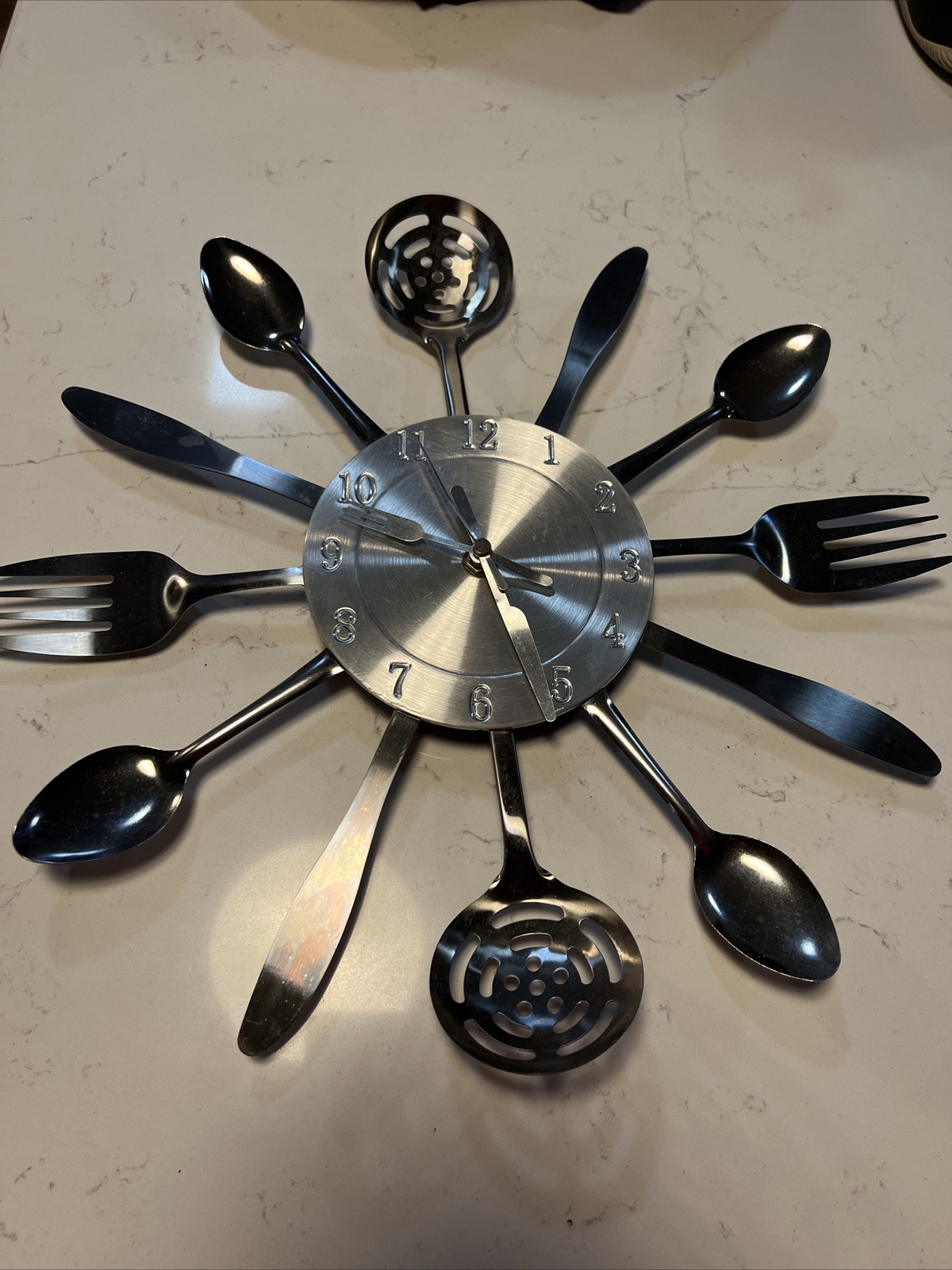 Clock Kitchen Wall 14.5" Metal Silver Cutlery Utensil Spoon Fork Knife ...