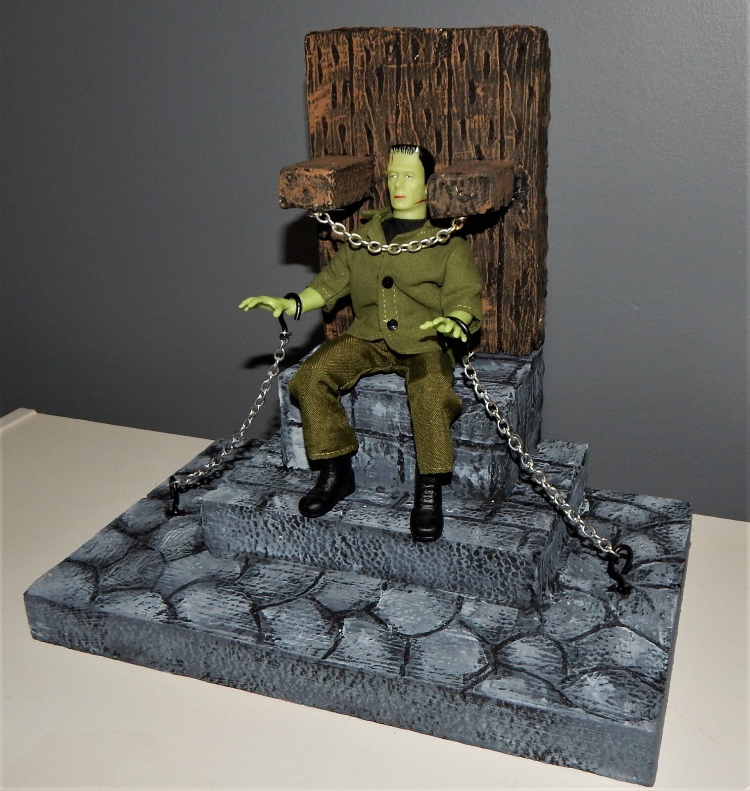 CUSTOM MEGO FRANKENSTEIN DIORAMA HORROR MONSTERS UNIVERSAL KARLOFF ...