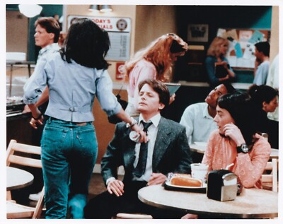 Press Photo TV Family Ties Michael J Fox & Courteney Cox 1983 modern ...