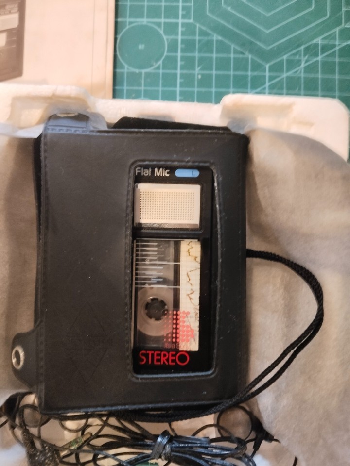 Vintage SONY Walkman TCS-470 Cassette Player NEW Recorder Portable ...