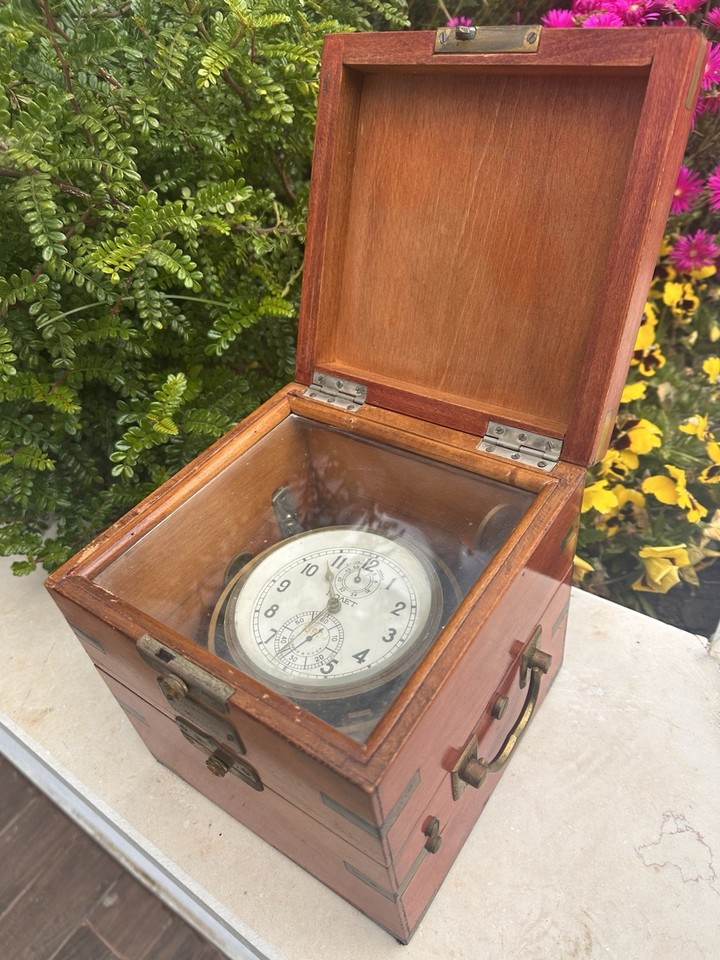 Original 2-day Marine Ships Chronometer Desk Clock Number: 13904 Fusse ...