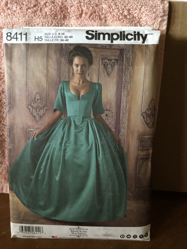 SIMPLICITY PATTERN 8411 DRESS OUTLANDER COSTUME MISSES SIZES 6 8 10 12 ...