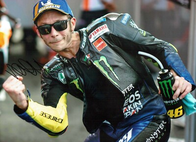 VALENTINO ROSSI Autograph 2019 SIGNED 16x12 Yamaha Photo 5 AFTAL COA ...