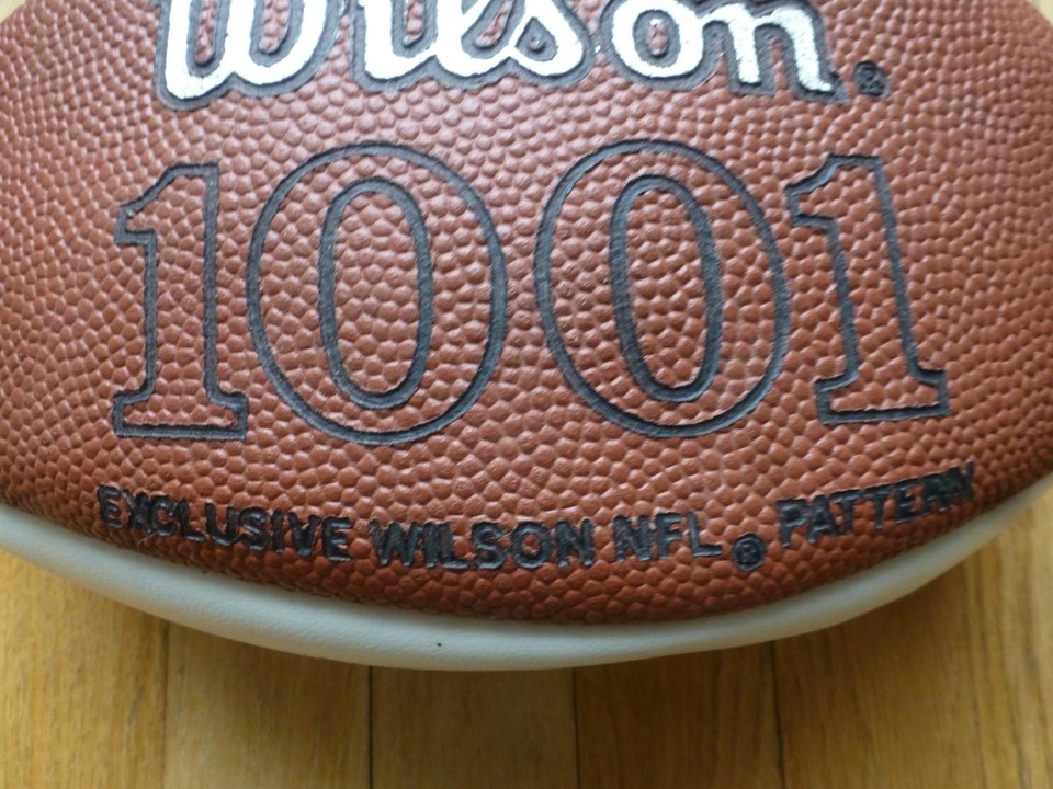 VINTAGE WILSON MODEL 1001 FOOTBALL NORTHWESTERN 17 VS. NOTRE DAME 15 ...
