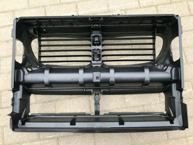 OEM BMW 5 F10 Front Center Radiator Support Air Duct 51747224662 ...