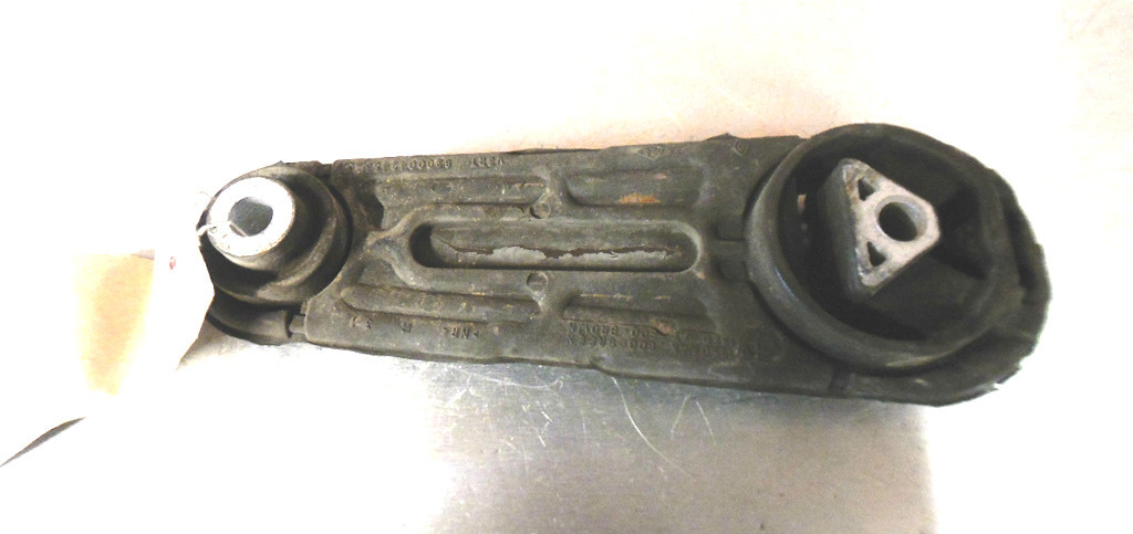 9006 E6F 2006-2008 MK3 RENAULT CLIO 1.2 LOWER GEARBOX MOUNT MOUNTING ...