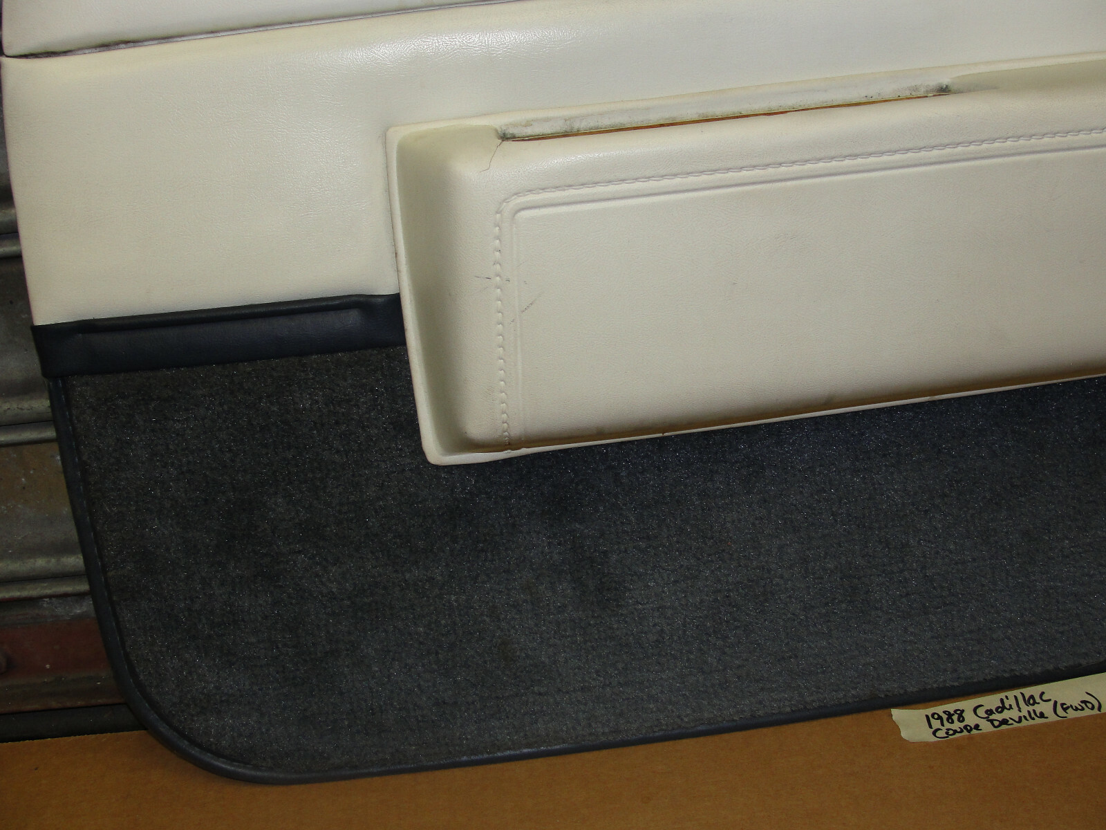 OEM 88 Cadillac Coupe Deville FWD RIGHT PASSENGER SIDE FRONT DOOR PANEL ...