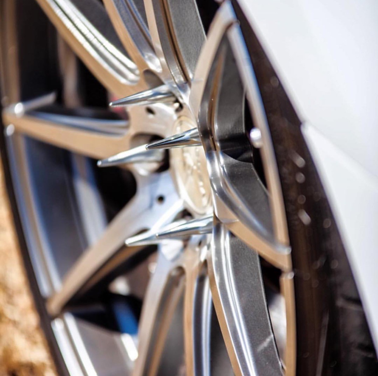 20 TRUE SPIKE 12X1.5MM 24MM SHANK STEEL LUG NUT BOLTS W/ BLUE EXTENDED ...