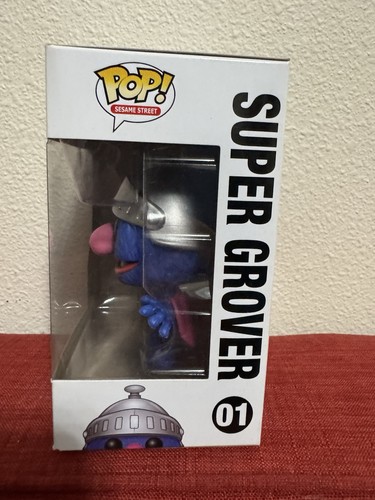 Funko POP! Sesame Street Super Grover #01 | eBay