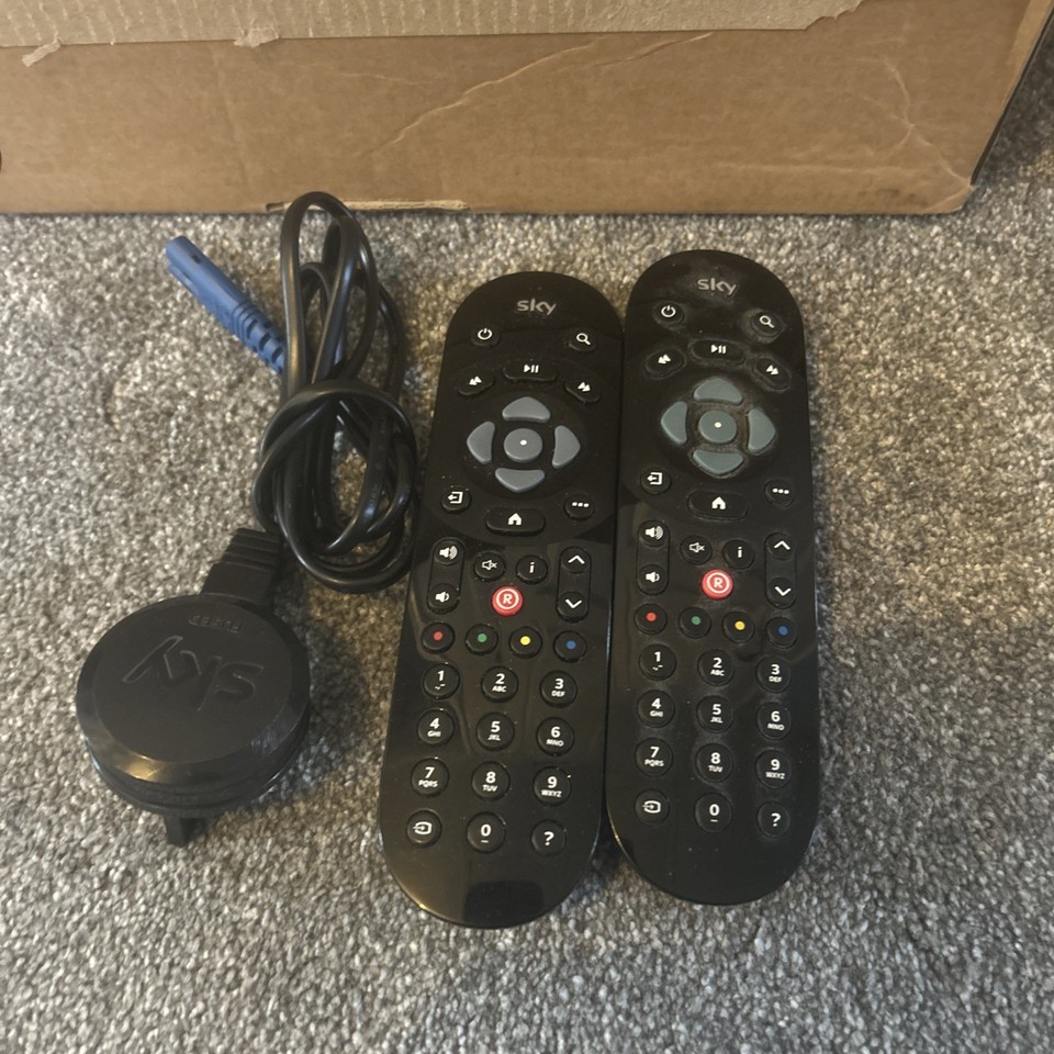 Sky Q ES240 TV Box with Remote Control, Sky Q Mini Box and Sky Q Router ...