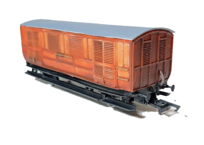 00 gauge Metropolitan Railway Milk van | eBay UK