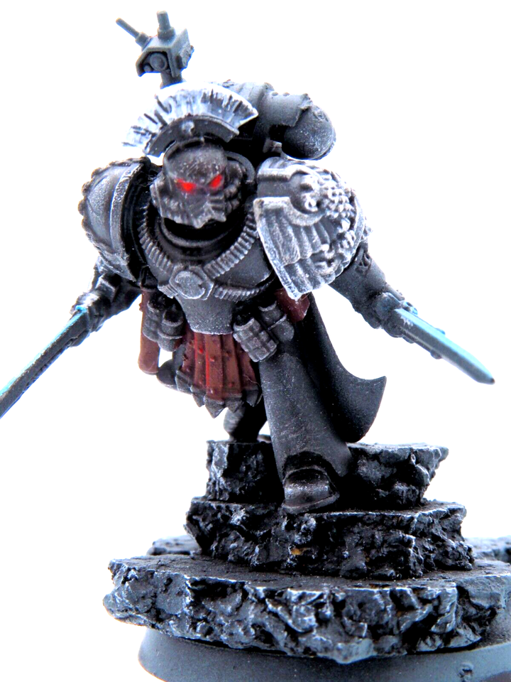 Warhammer 40k Figure - Pro Painted Primaris Infiltrator - Raven Guard ...