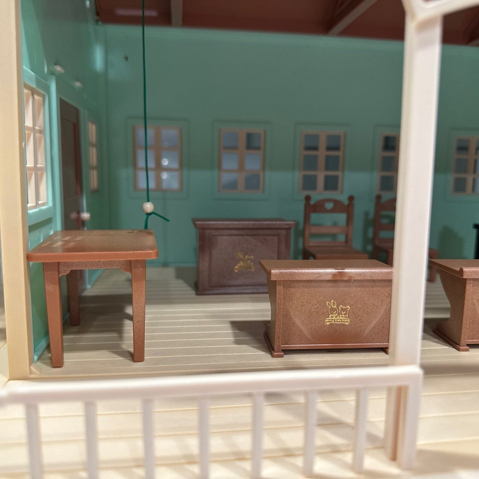 Vintage Sylvania Family Maple Town School #7154 Tonka 1986 Set Near ...