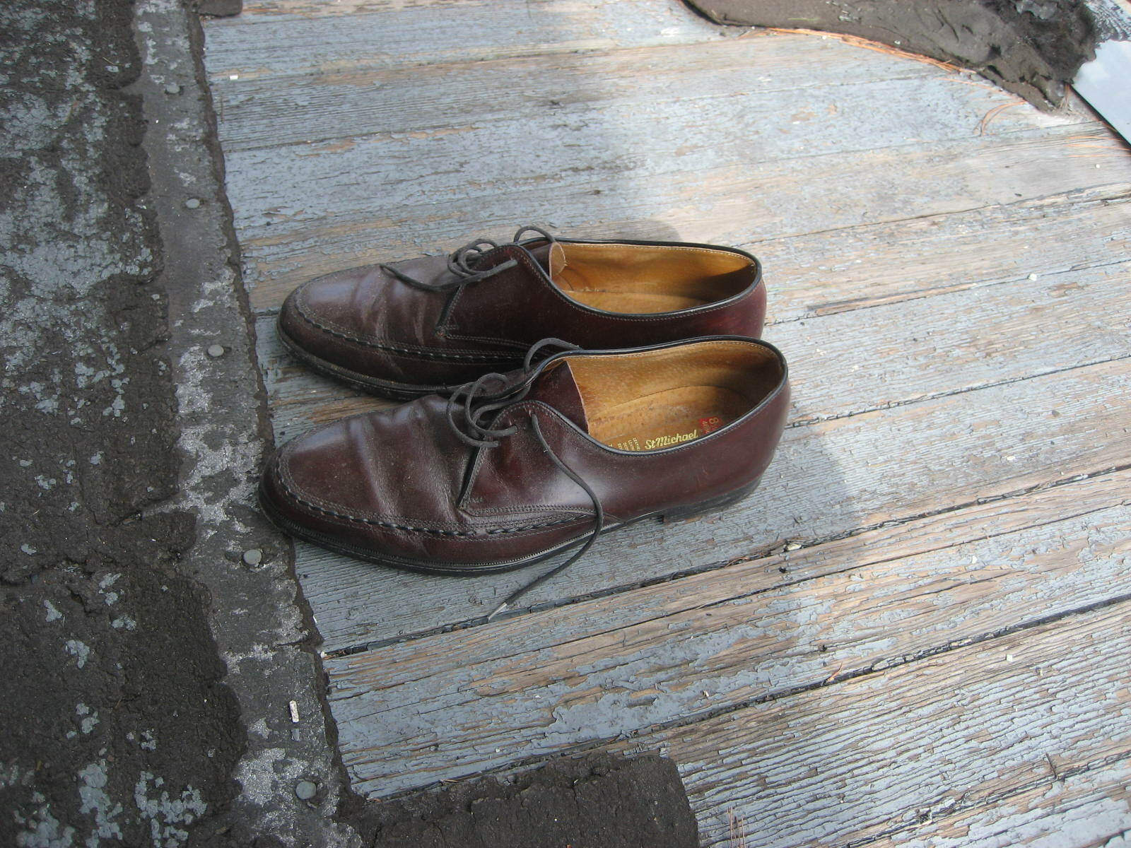 St Michael Mens Burgundy Leather Shoes, Size 8.5 - Gem