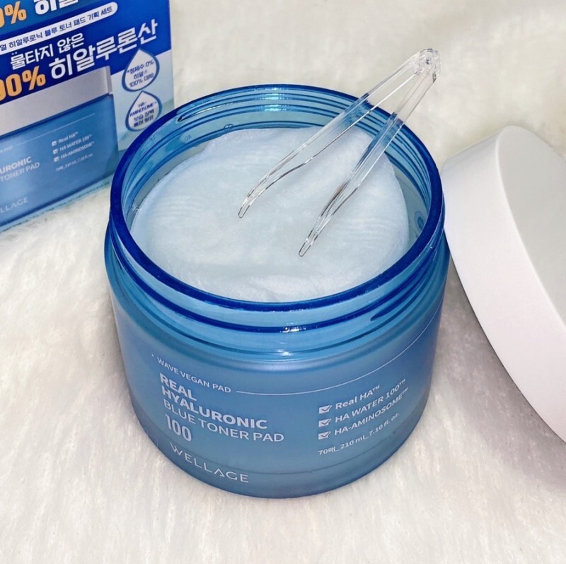 WELLAGE Real Hyaluronic Blue Toner Pad 7.1OZ 70 Sheet Moisturizer K ...