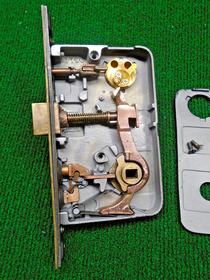 ONE YALE # 7790 REMANUFACTURED MORTISE LOCK w/LOCK CYLINDER & KEYS ...