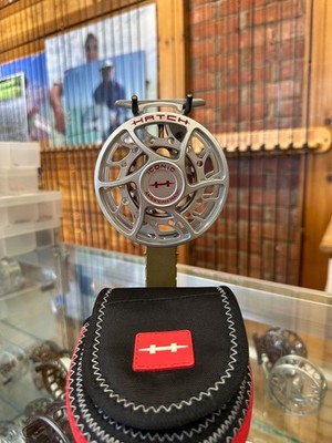 Hatch Iconic Fly Reel - 5 Plus - Mid Arbor - Clear/Red | eBay