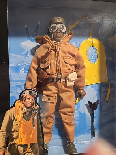 Hasbro Gi Joe WWII Classic Collection Tuskegee Airmen 12” Action Figure ...