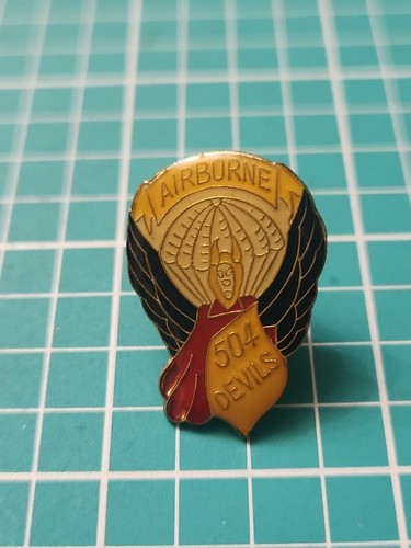 Vtg United States 504 Airborne Infantry Division 504 Devils Gold Tone ...