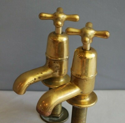 OLD BRASS BASIN TAPS ORIGINAL PATINA BRASS BATHROOM TAPS FULLY ...