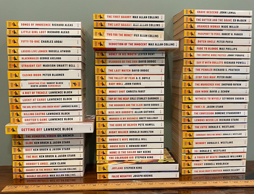 HUGE Lot 66 HARD CASE CRIME Paperback Books Various Authors & Titles ...