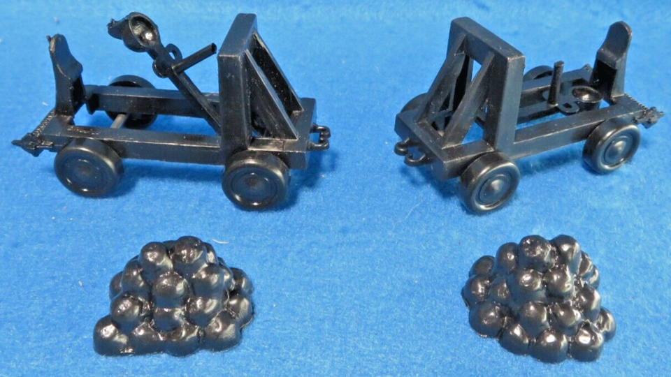 Marx Reissue Medieval Catapults X 2 w/ Rock Piles (54MM) | eBay
