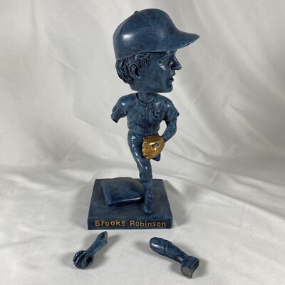 Brooks Robinson Baltimore Orioles Statue Bobblehead Only 2400 Made ...