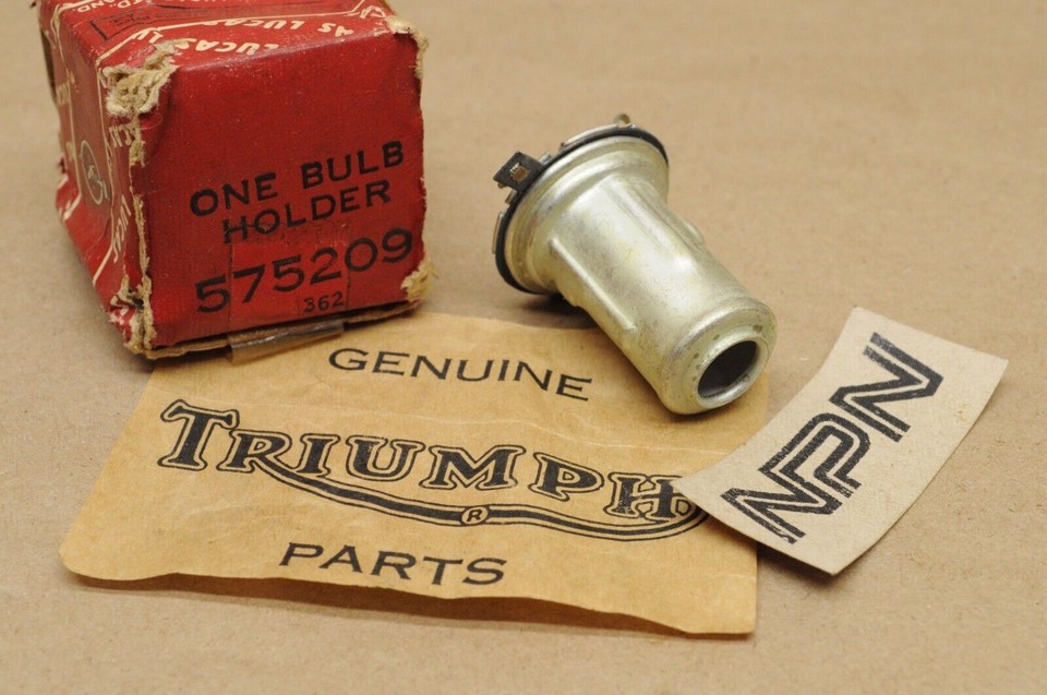 VTG TRIUMPH TR5 TR6 6T T20 T90 T100 T110 T120 Light Bulb Holder Socket ...