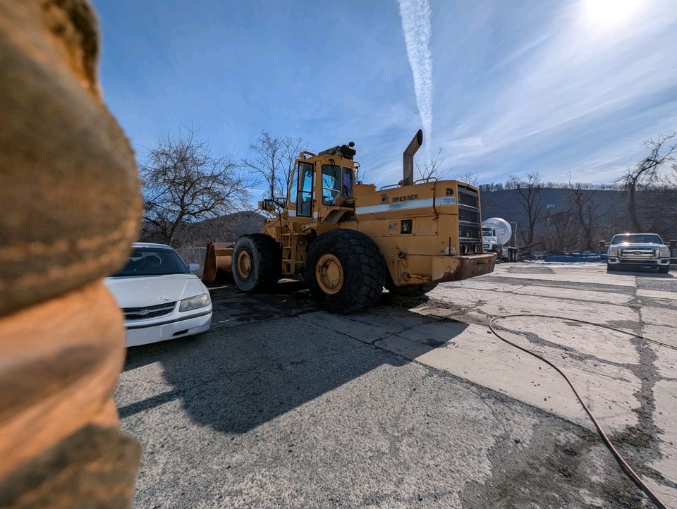 Komatsu Dresser Wheel Loader Model 555 tractor | eBay