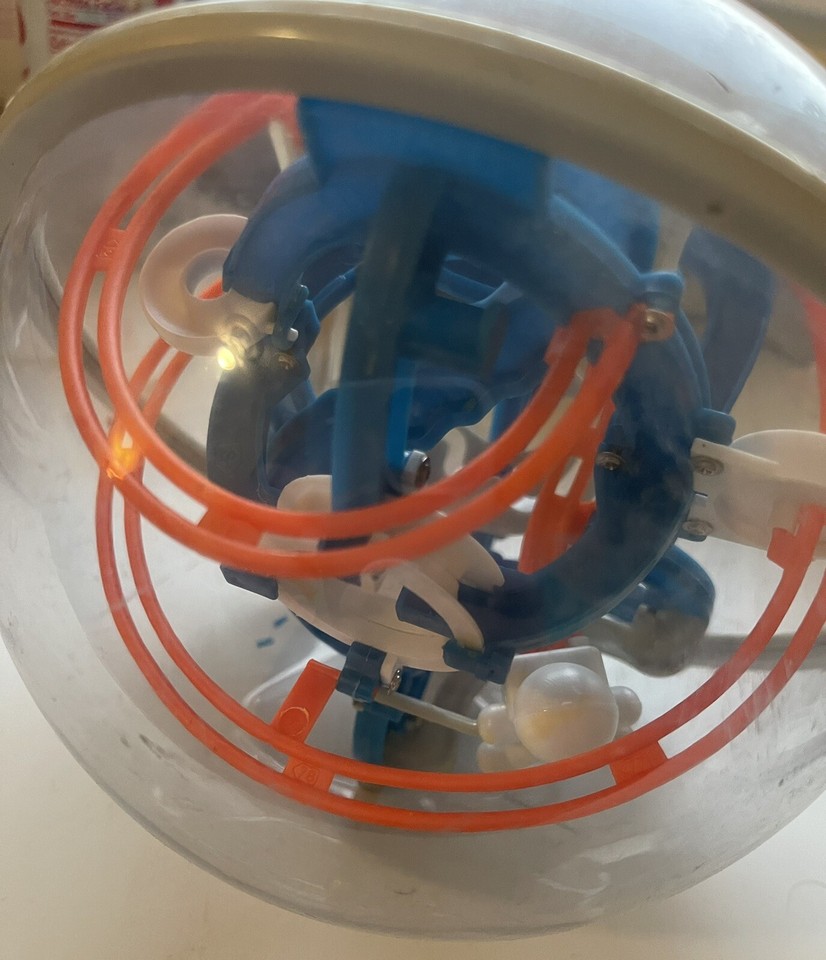 2013 3D Discovery Kids Space Mission maze Globe, Blue, Blue, Orange ...