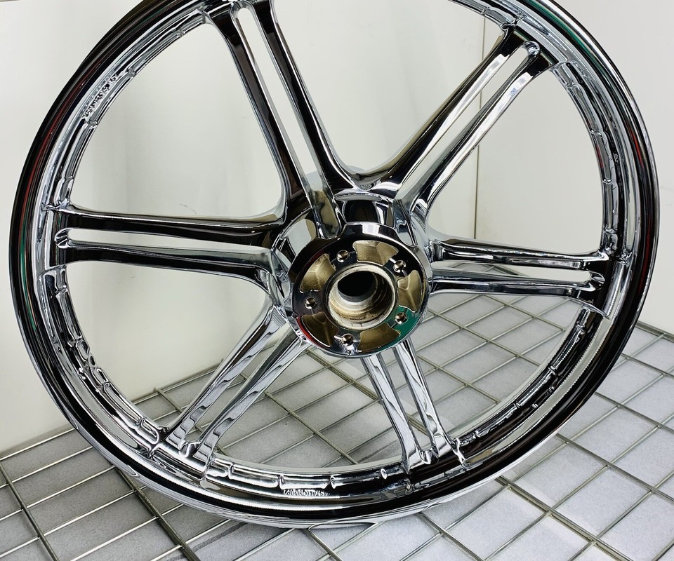 Harley 21x2.15 Dyna WIDE GLIDE Custom Chrome OEM MAG Wheel 2008 -18 ...