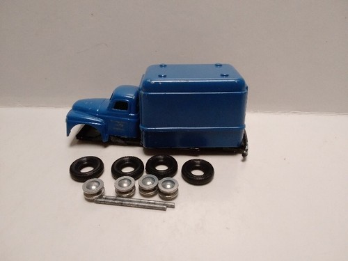 NZ Micro Models INTERNATIONAL VAN KIT blue paint 95% Ready to assemble ...