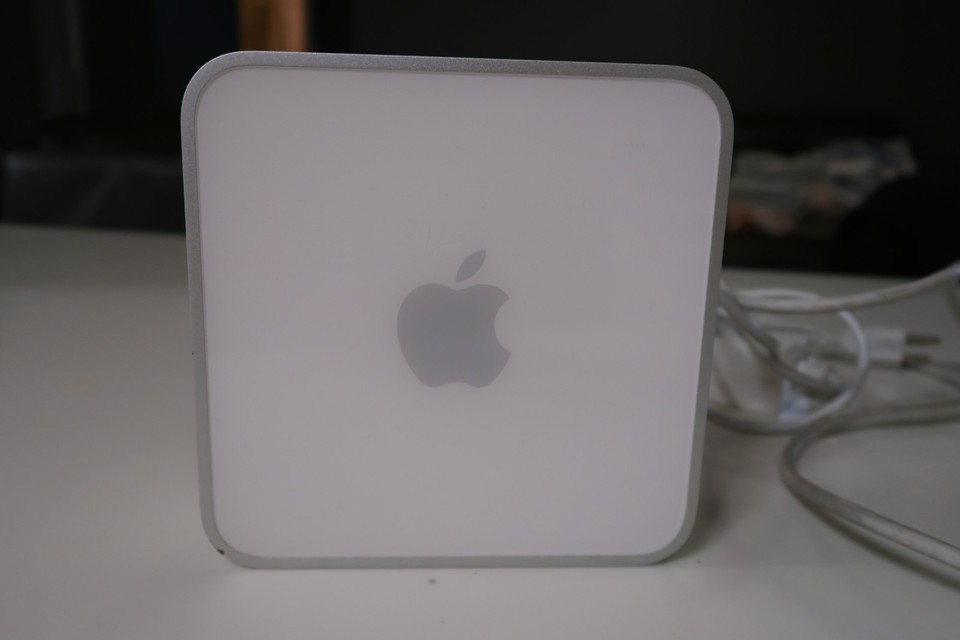 Mac Mini A1283 Late 2009 8 GB RAM 2.26 GHz Intel Core 2 Duo with Power ...