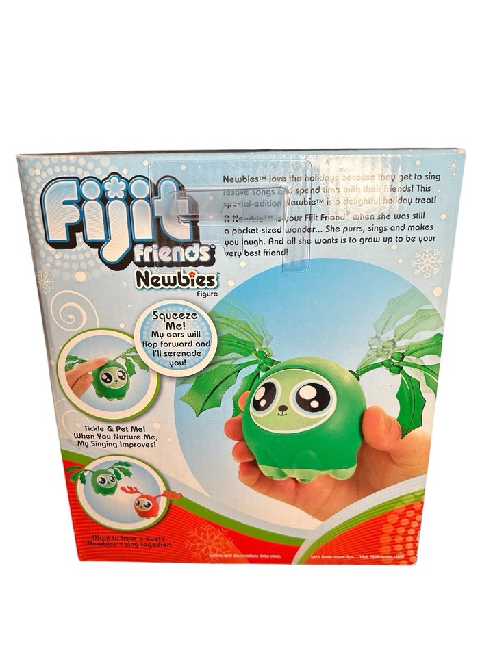 RARE FIJIT Friends Newbies Winter Cheer Zinzie Green 2012 Holiday ...