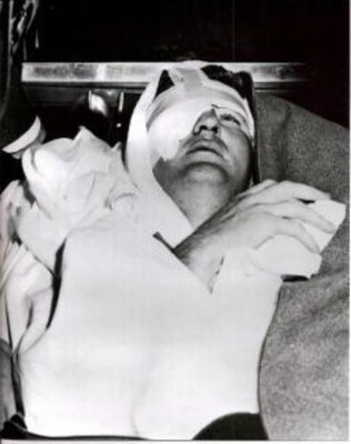 HERB SCORE CLEVELAND INDIANS 5-7-57 EYE INJURY FROM LINE DRIVE 8 X 10 ...