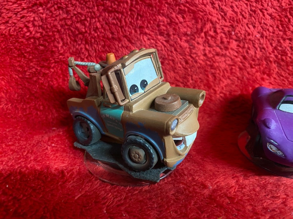 Disney Infinity 2.0 Pixar Cars Figures Mater Lightning McQueen & Holly ...