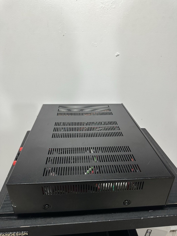 AudioSource Model AMP Three 150 WPC 400W Bridged Stereo Power Amplifier ...