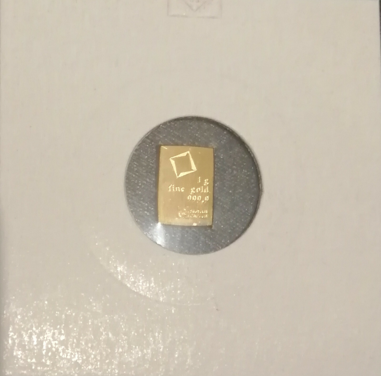 1 Gram Gold Bar - 999.9 Fine Bullion - Pure 24ct Gold Bar - Valcambi ...