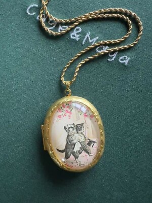 Vintage Wedding Cat Pattern Locket Pendant Oval Photo Locket Necklace ...