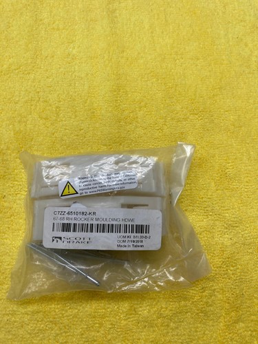 Rocker Panel Molding Hardware Kit SCOTT DRAKE fits 67-68 Ford Mustang ...