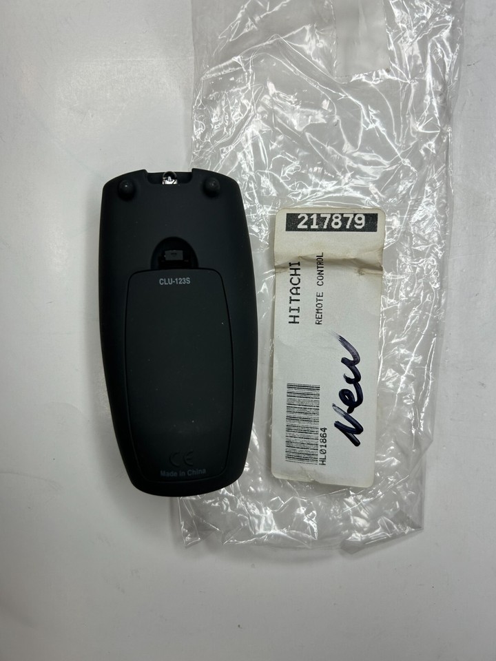 HITACHI CLU-123S TV Remote Control, OEM NOS for 55HDX99 P60X901 42HDX99 ...
