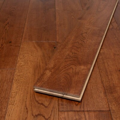 Solid Oak Wood Flooring Golden Handscraped Lacquered 18 x 125 x RL (mm ...