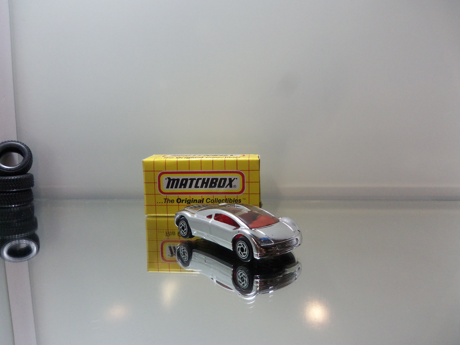 1993 Matchbox Audi Avus MB12 - Chrome - HTF - Mint Loose W/ Box 1/59 ...