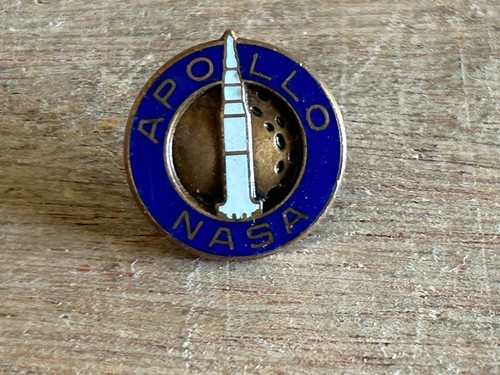 NASA Apollo Lapel Pin Moon Landing Space Race 1960s Vtg Rocket ...
