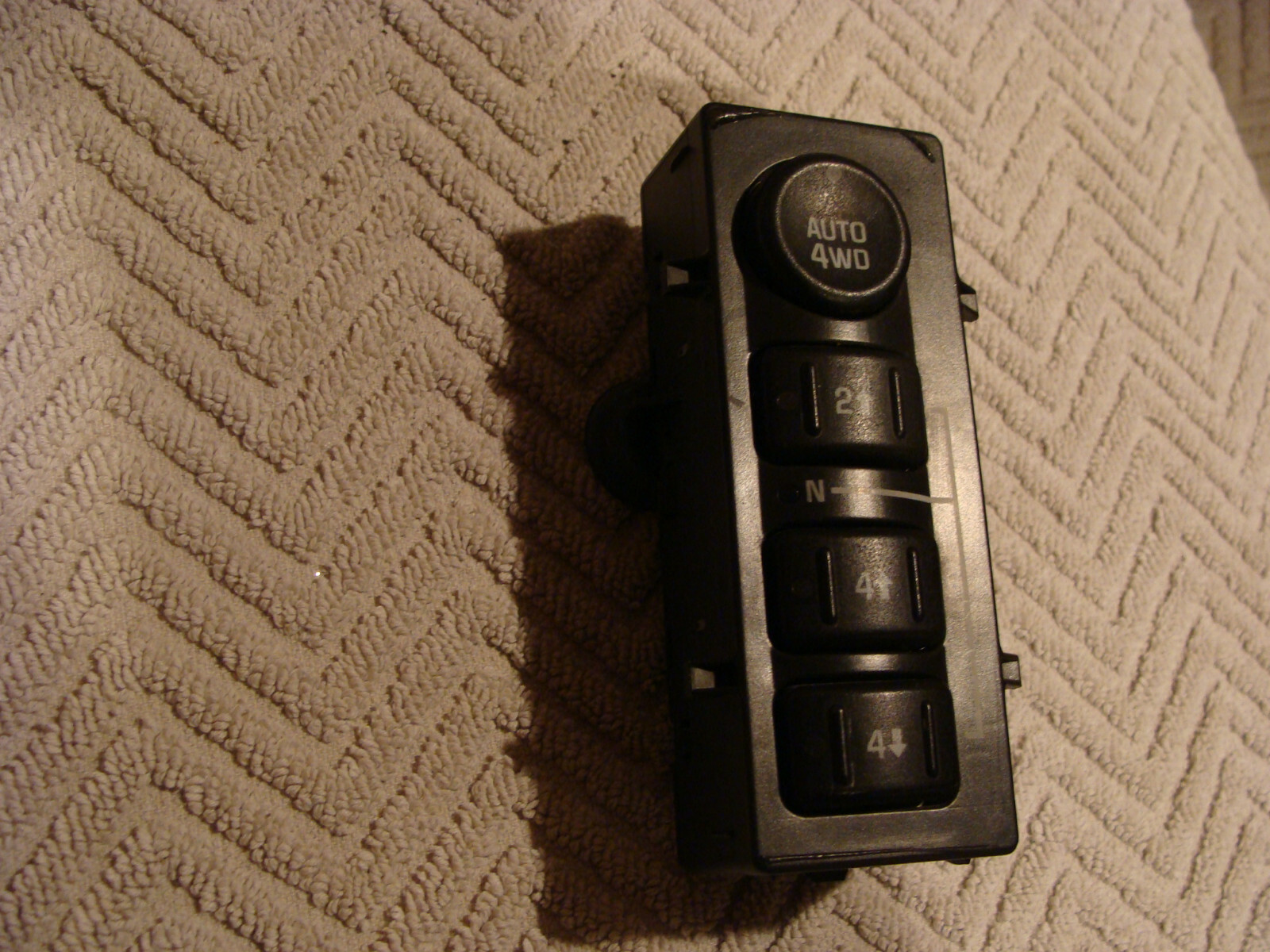 03-06 CHEVY AVALANCHE SILVERADO TAHOE GMC 4WD GEAR SHIFT 4HI 2HI SWITCH ...