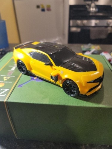 Transformers The Last Knight Flip and Change Bumblebee Loose Hasbro Pre ...