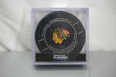Chicago Blackhawks Official NHL Hockey Game Puck Cube Western ...